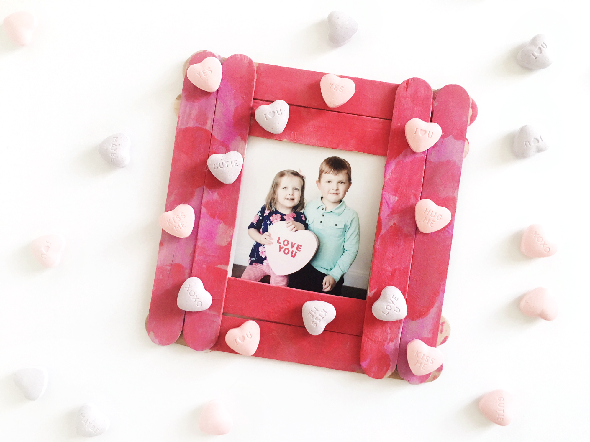 Make Your Own Frame An Easy Valentines Craft For Kids Miss Freddy